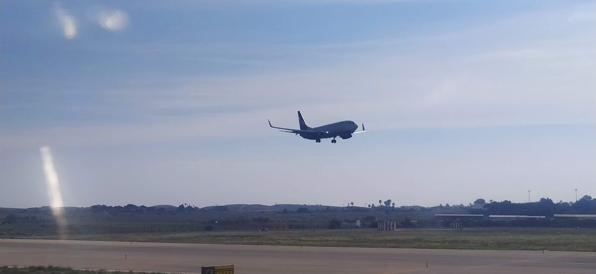 Regional Government Joins Calls for Second Runway at Alicante ...