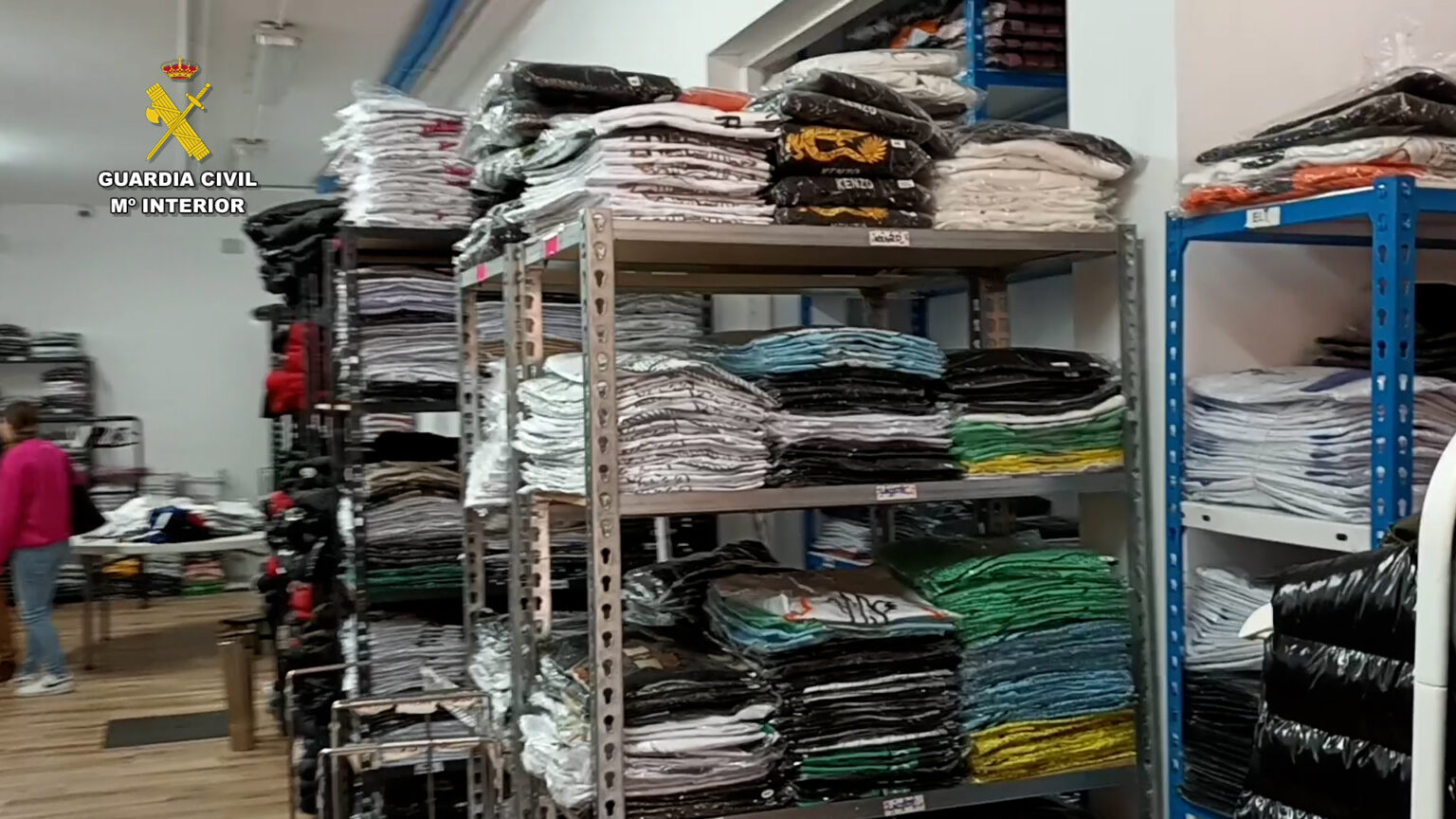 Counterfeit products internet sales gang shut down | Spanishvida ...
